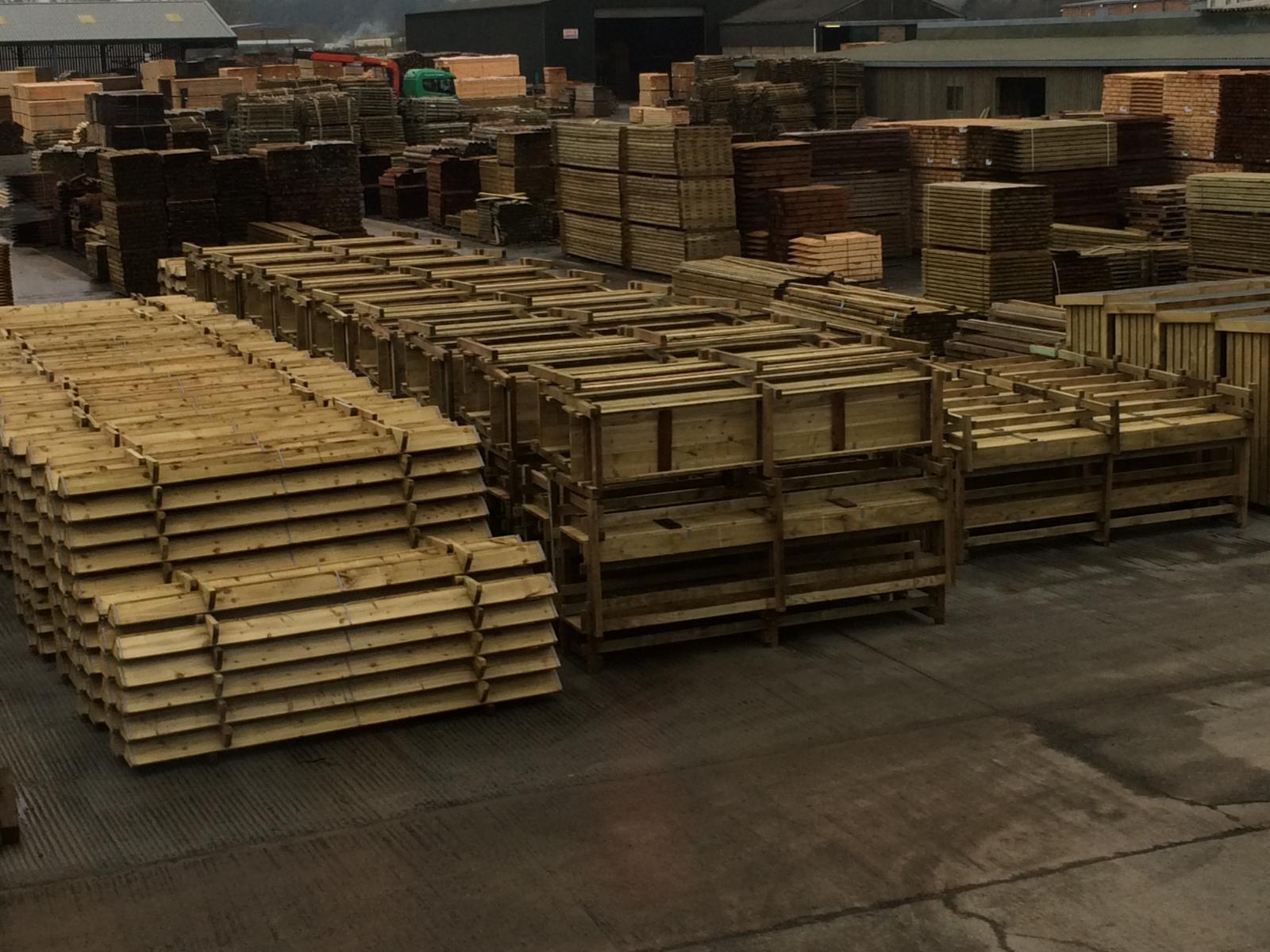 Feed boxes and walk through feeders in stock - Robertson Timber Ltd